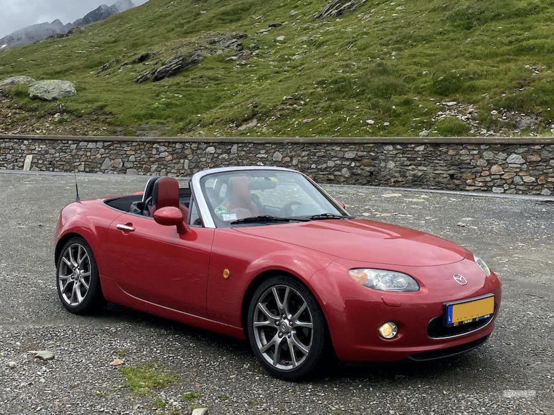 Mazda MX-5 2.0 3rd Generation Limited Rouge d'occasion, moteur Essence ...
